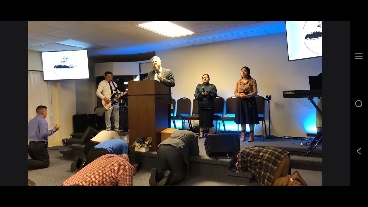 Nuestro pastor predicando el poderoso Evangelio de Salvación - YouTube