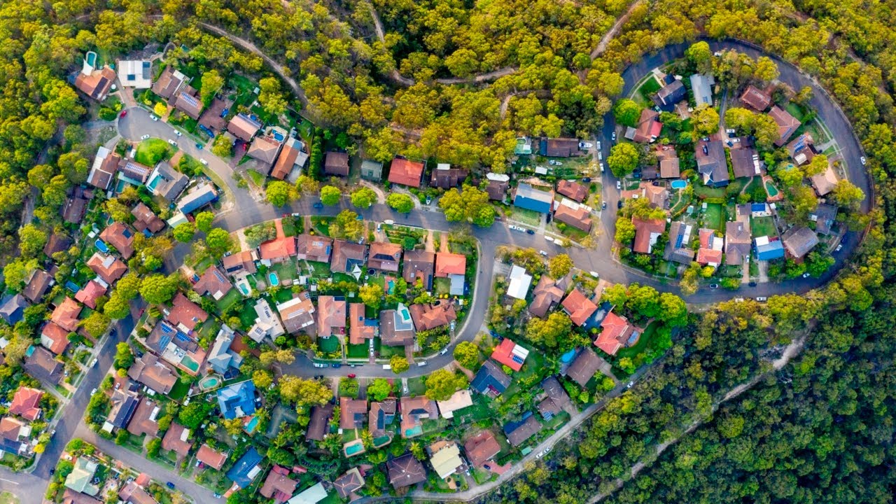 Property figures show signs of recovery - YouTube