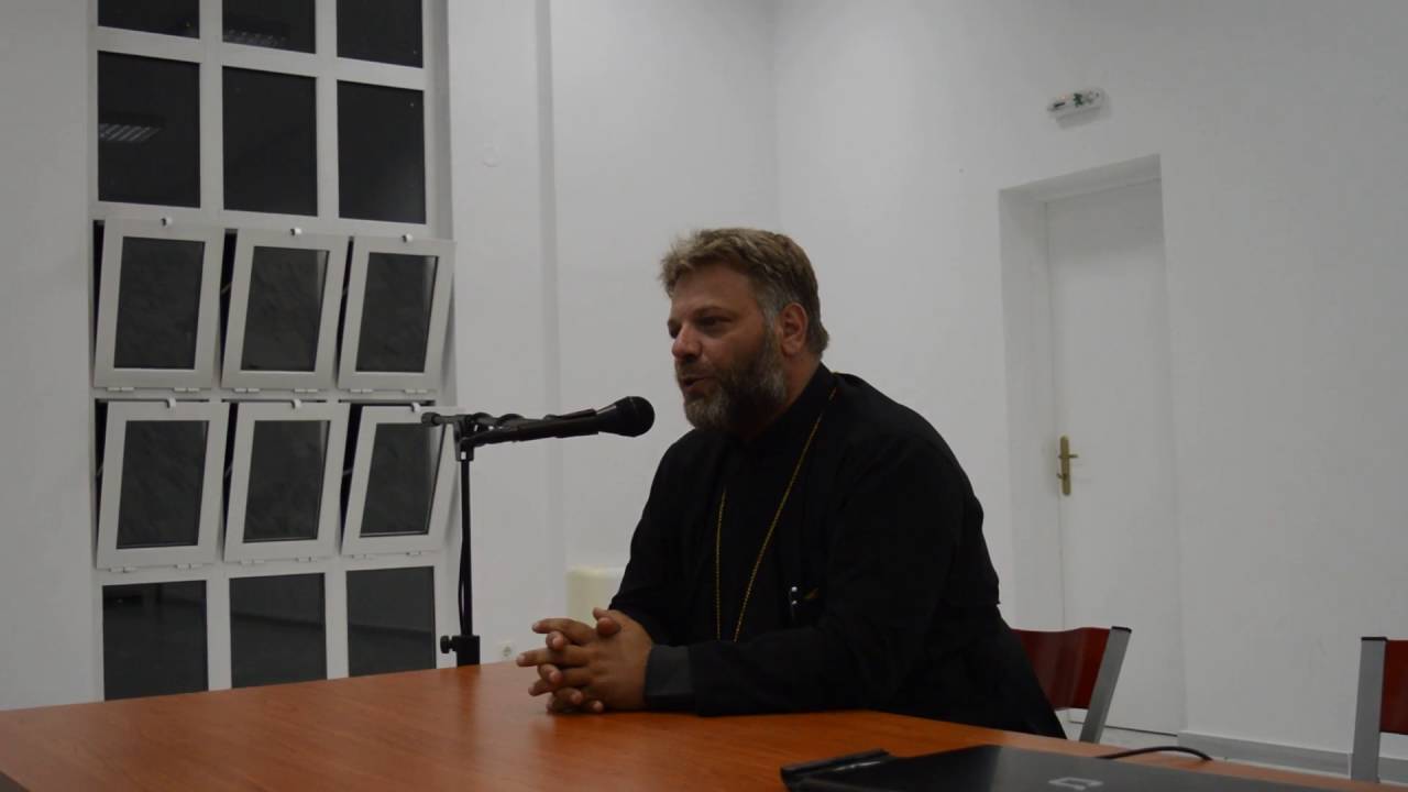 Ο Αρχιμανδριτης Τίτος στην εκδήλωση για τα Σεπτεμβριανά στο Ν.Πύργο ...