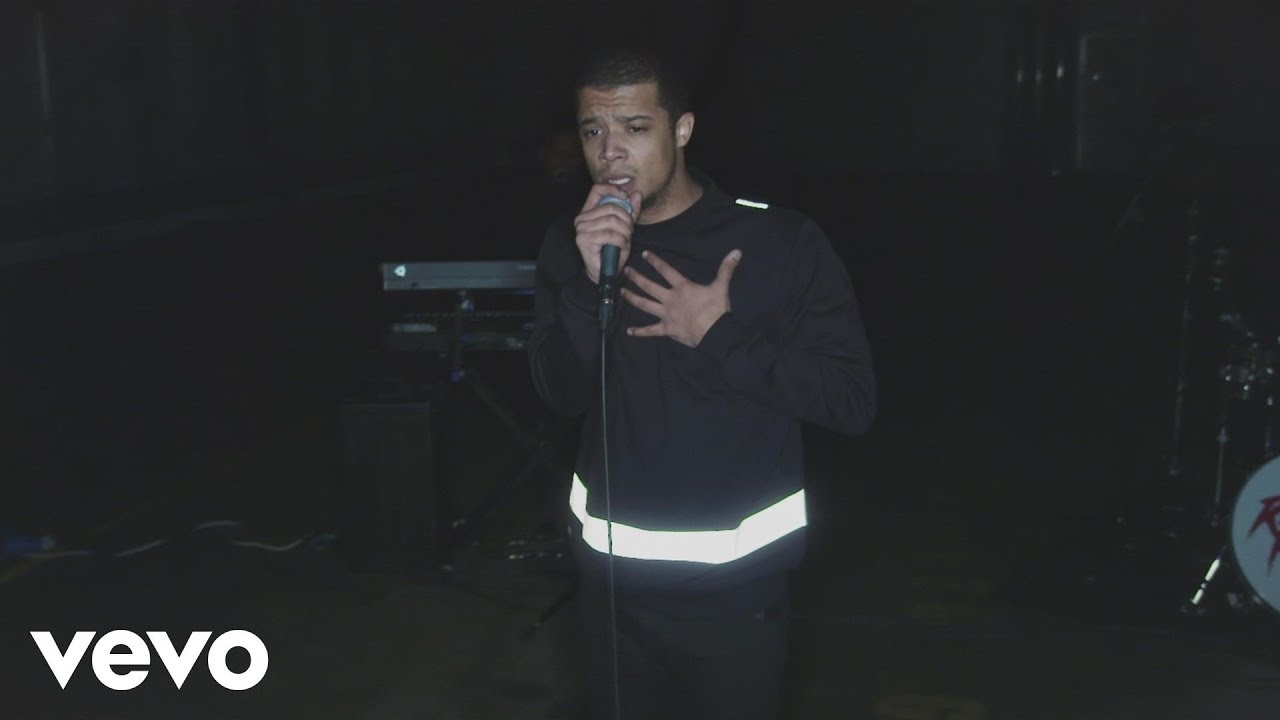 Raleigh Ritchie - The Greatest (LIVE at The Printworks) - YouTube