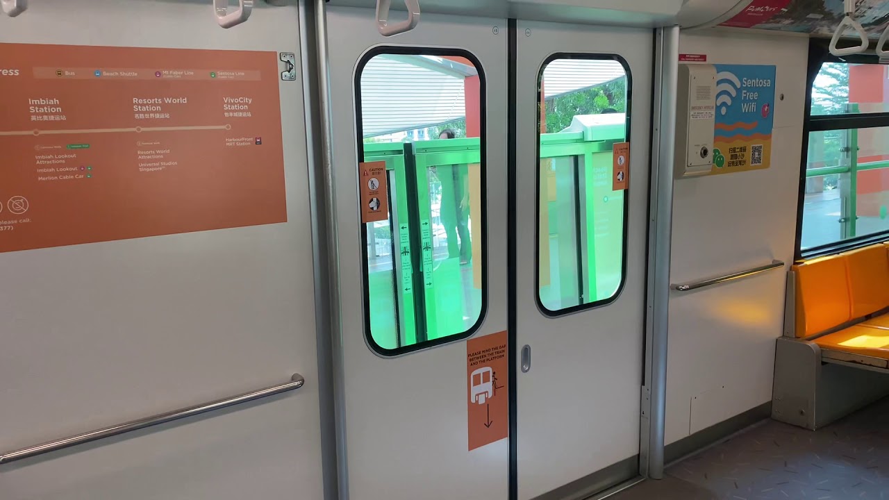 Sentosa Express Green Trainset - YouTube