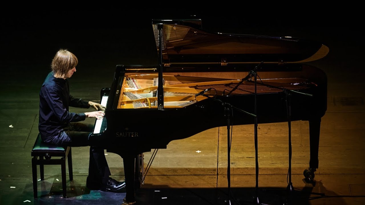 Igor Starkov - Valse Charmante (live in Saint-Petersburg 2024) - YouTube
