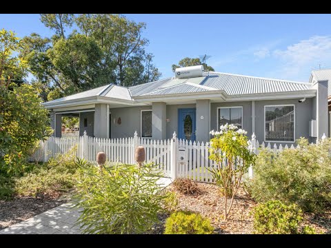 4 Lake View Street - YouTube