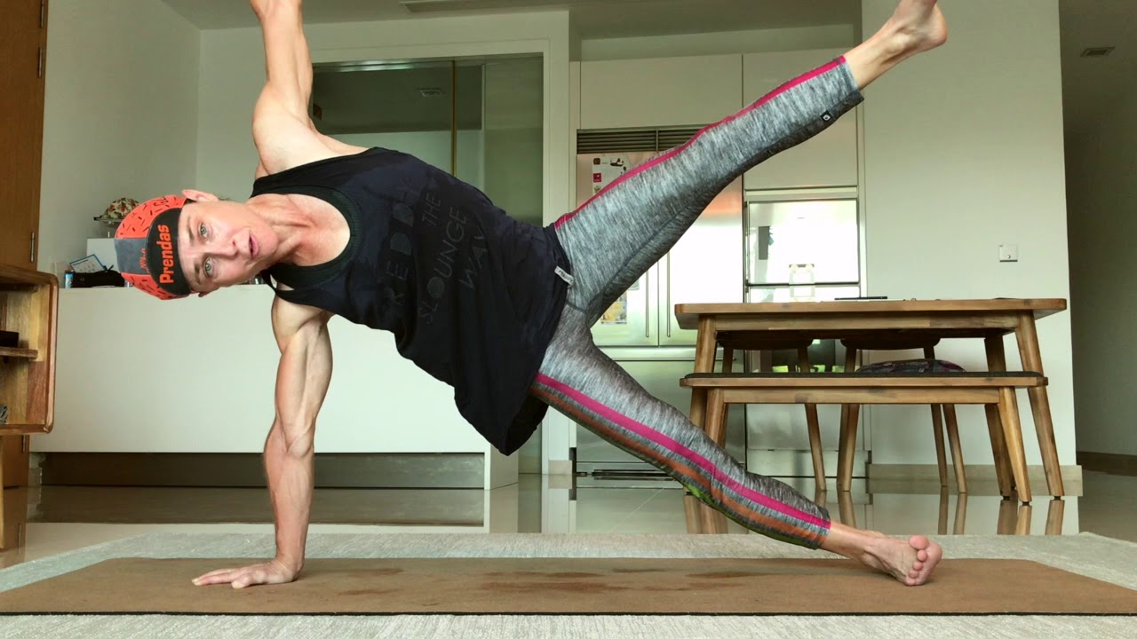 30min Core & Stretch Workout - YouTube
