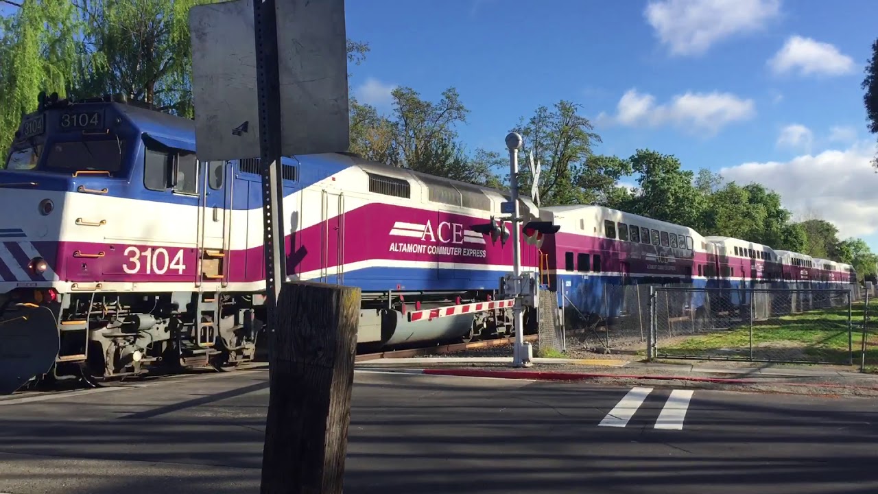 Ace 3104 8:18 going through pleasanton - YouTube