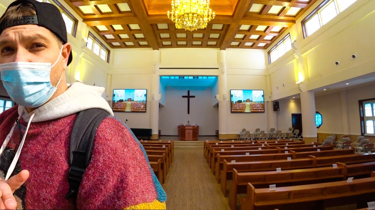 Inside a REGISTERED Christian Church in CHINA - YouTube