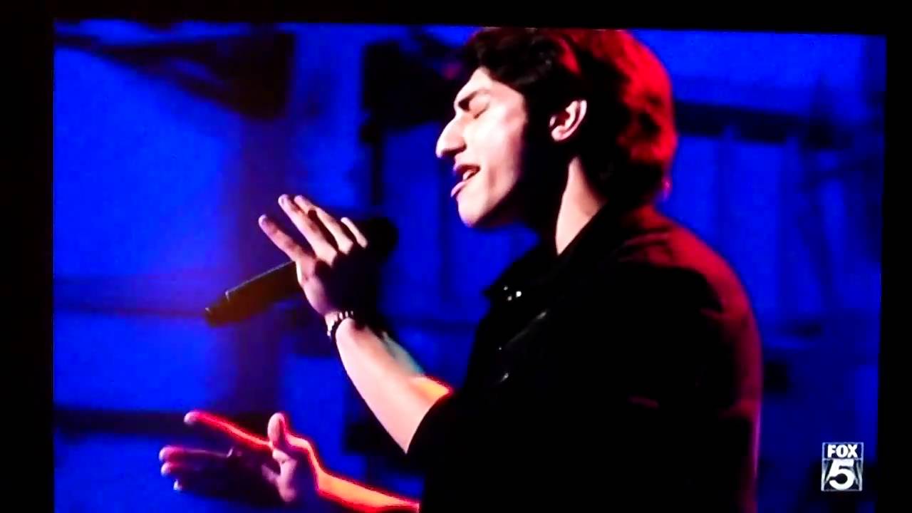 Robbie Rosen makes it to top 24 on American Idol season 10. - YouTube