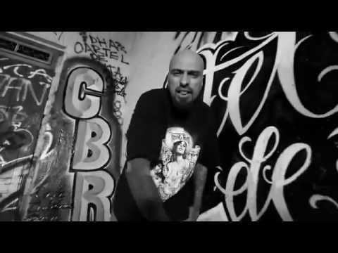 cartel de santa - con el coco rapado - YouTube