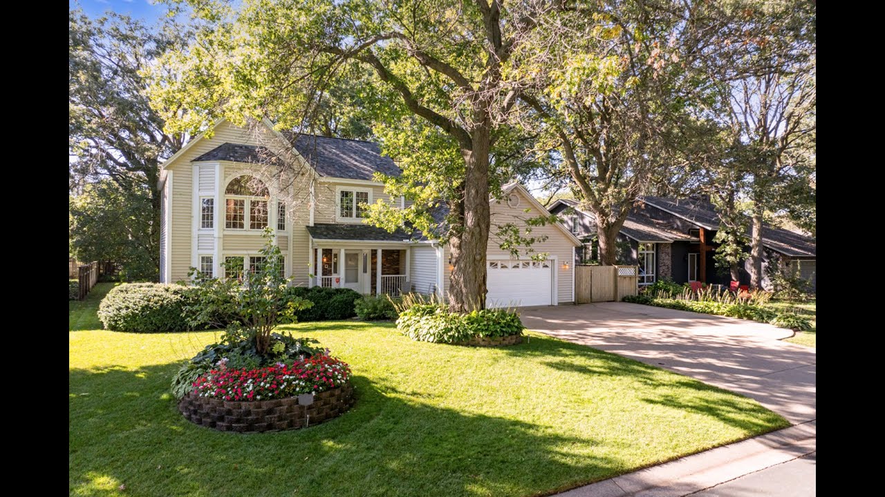 234 Bridge Street, Shoreview, MN - Andy Prasky, RE/MAX Advantage Plus ...