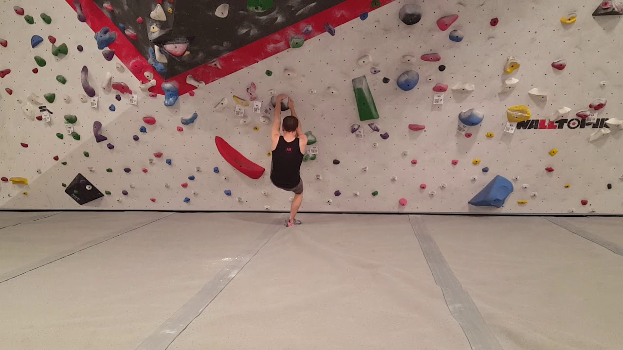 V6 at Threshold Climbing, Fitness, and Yoga - OKC, OK - YouTube
