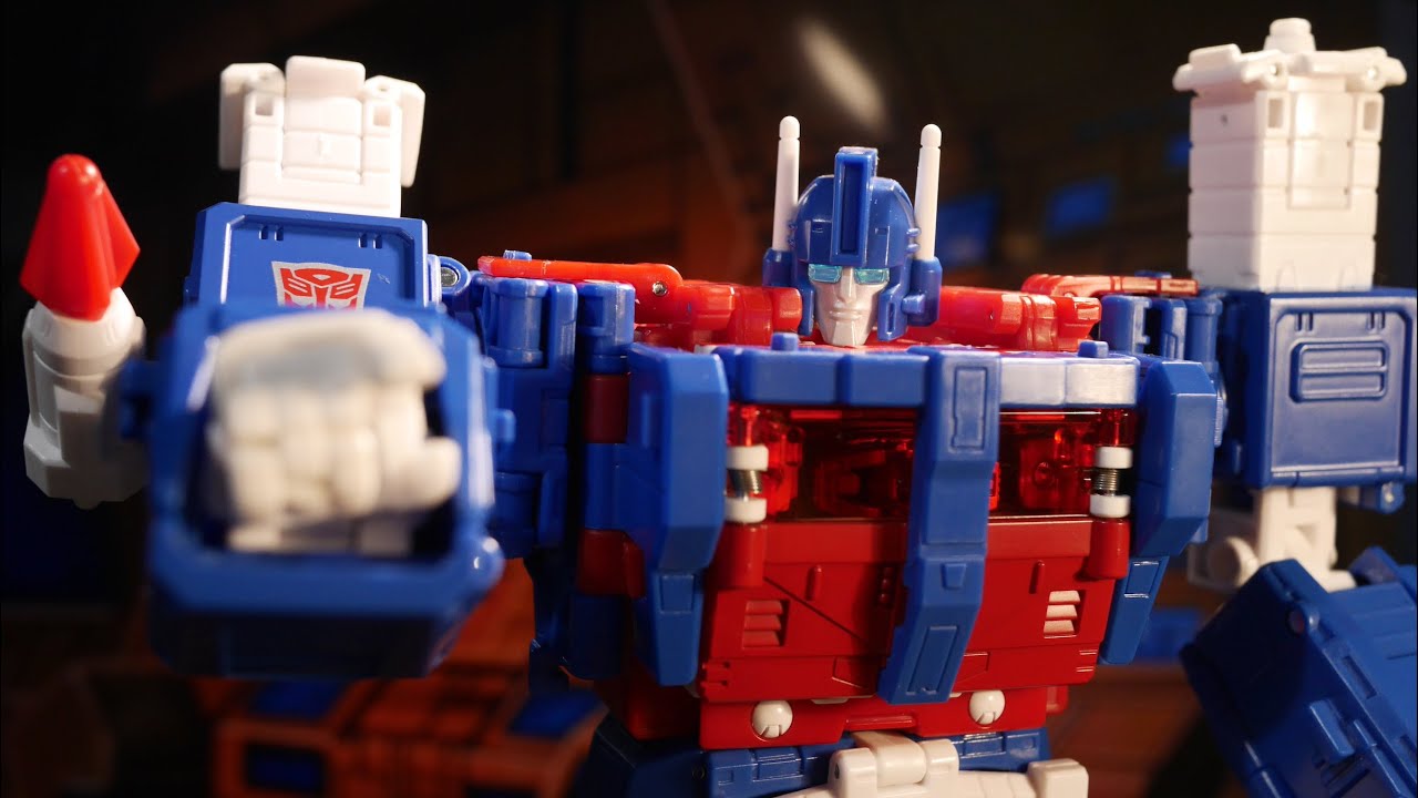 Transformers Studio Series 86 Ultra Magnus - YouTube