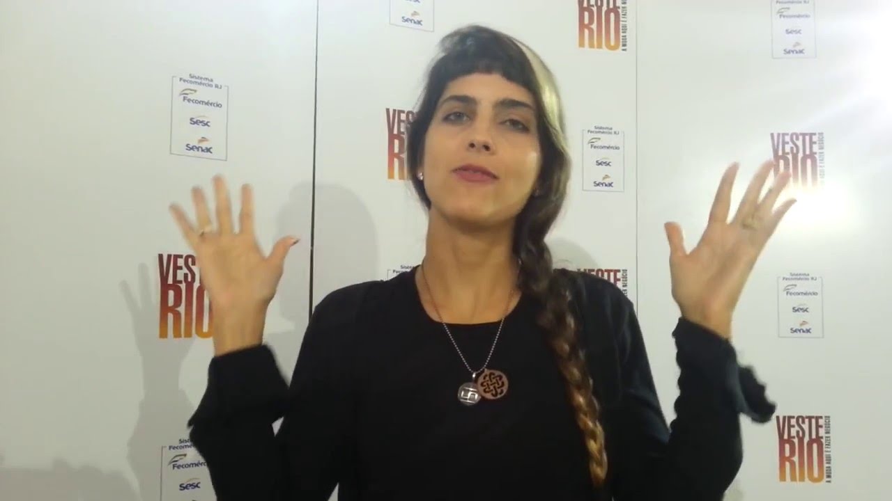Gabi Machado apresenta post com série de entrevistas - YouTube