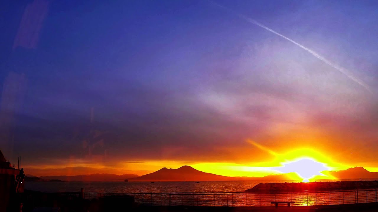 Alba Napoli (Time Lapse) - YouTube