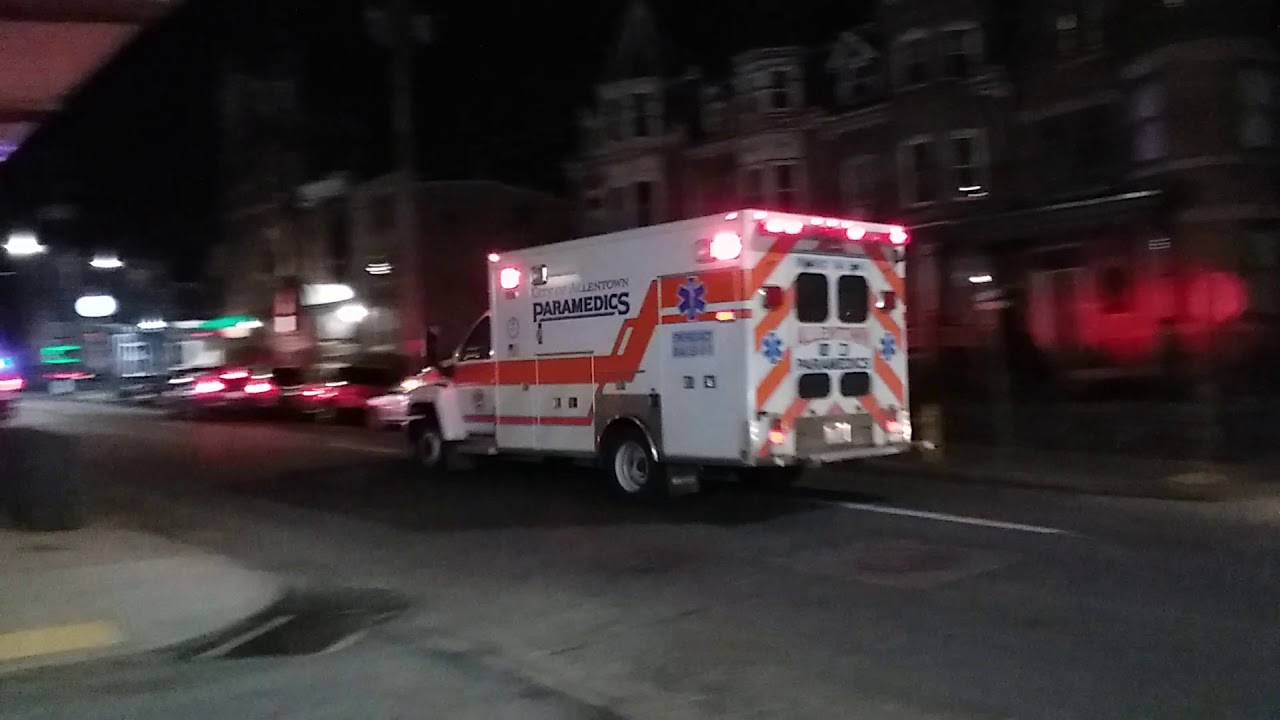 APD CMD 4 & Allentown Paramedics "Monster Medic" Responding - YouTube