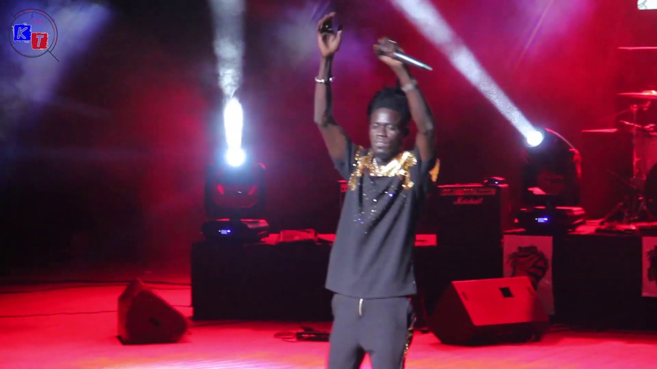 King Léébou: 1ère Parti Grand Théâtre Plein Avec Paco Briz - YouTube