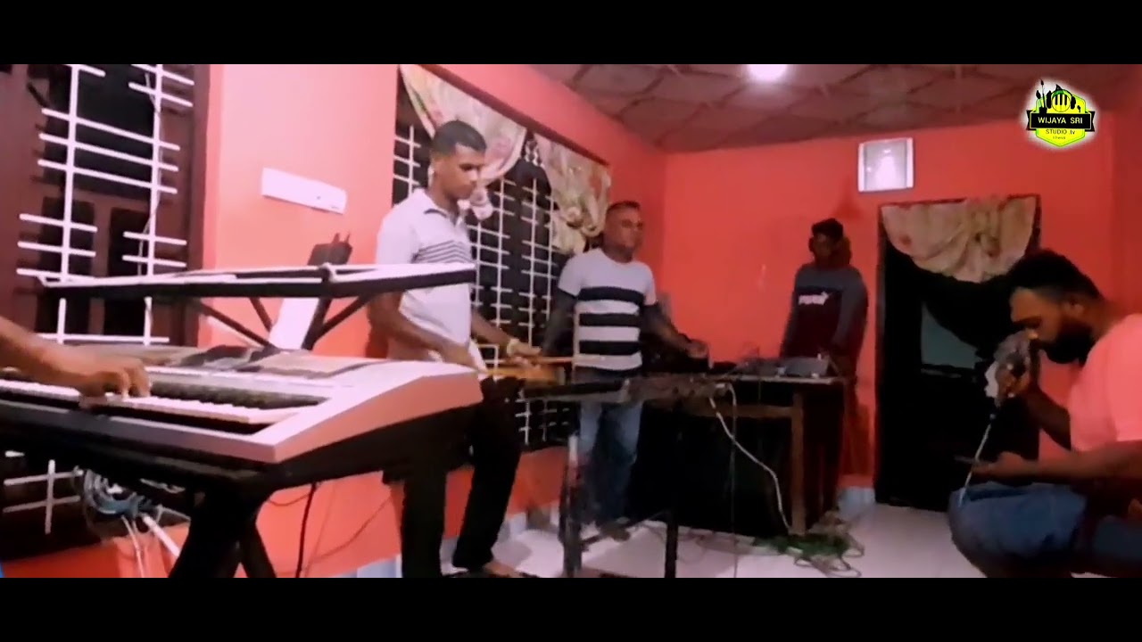 මේ දමිත් අසංකද /Sadawi hade/ wijaya sri studio tv 🤪🤪🤪🤪🤪🤪 - YouTube