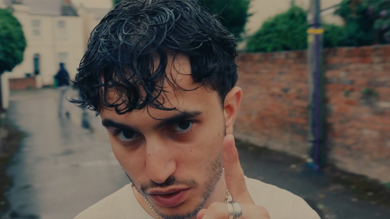 The New Consistent - Pretty At Ease - YouTube