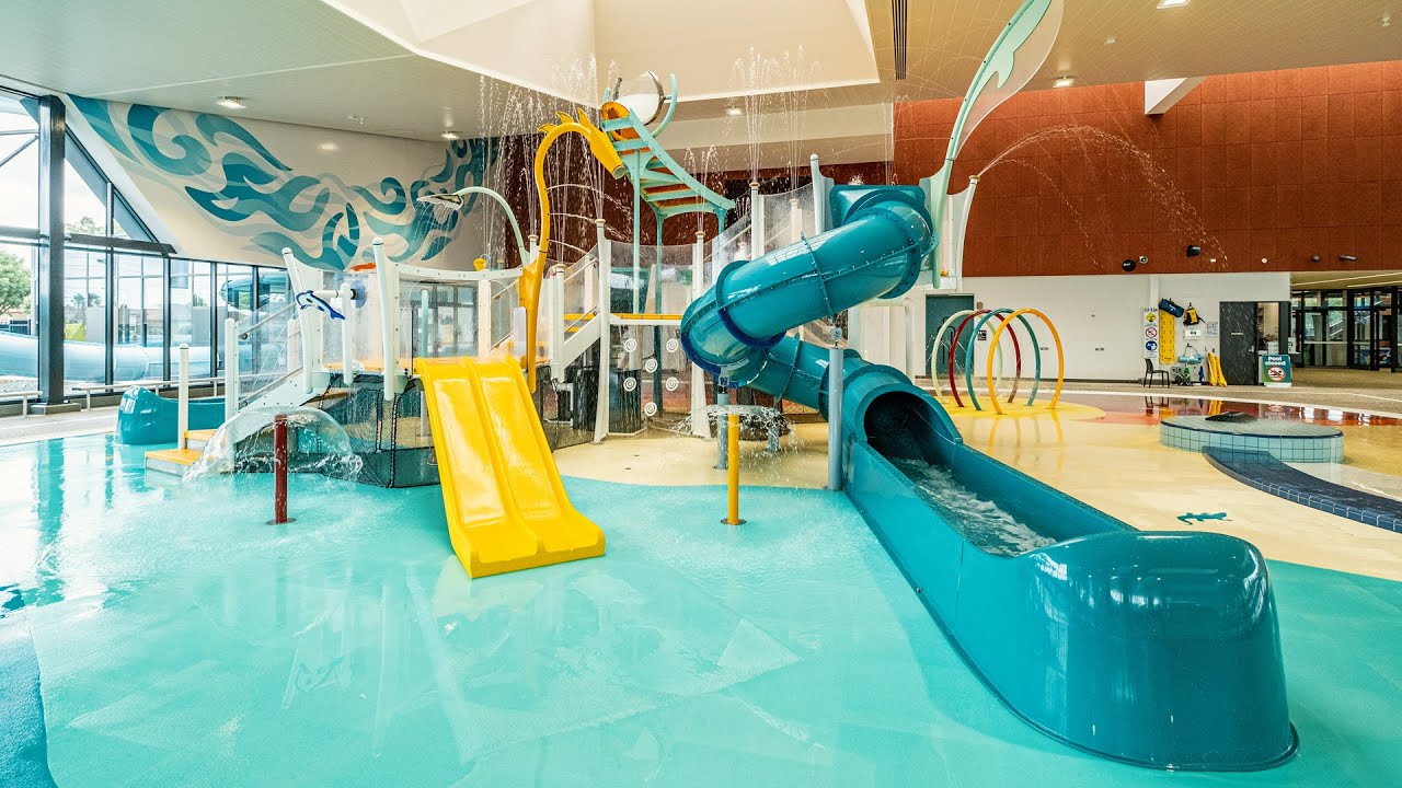 Splash Park Kids Water Slides at Brimbank Aquatic Centre - YouTube