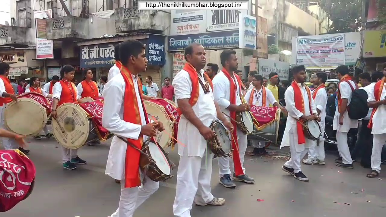 Ganpati Visarjan Miravnuk in Pune 2017 || Antarnaad Vadya Pathak - YouTube