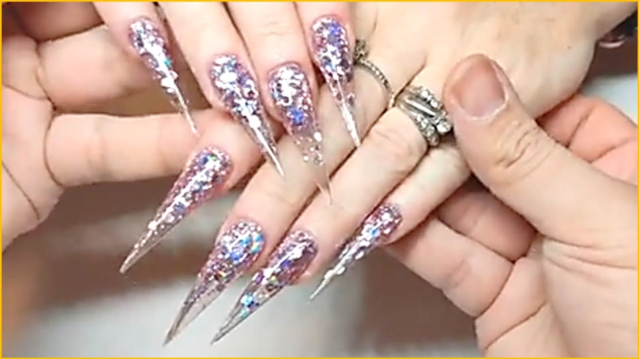 Design 1 set of beautiful and durable sparkling crystal sharp nails ...