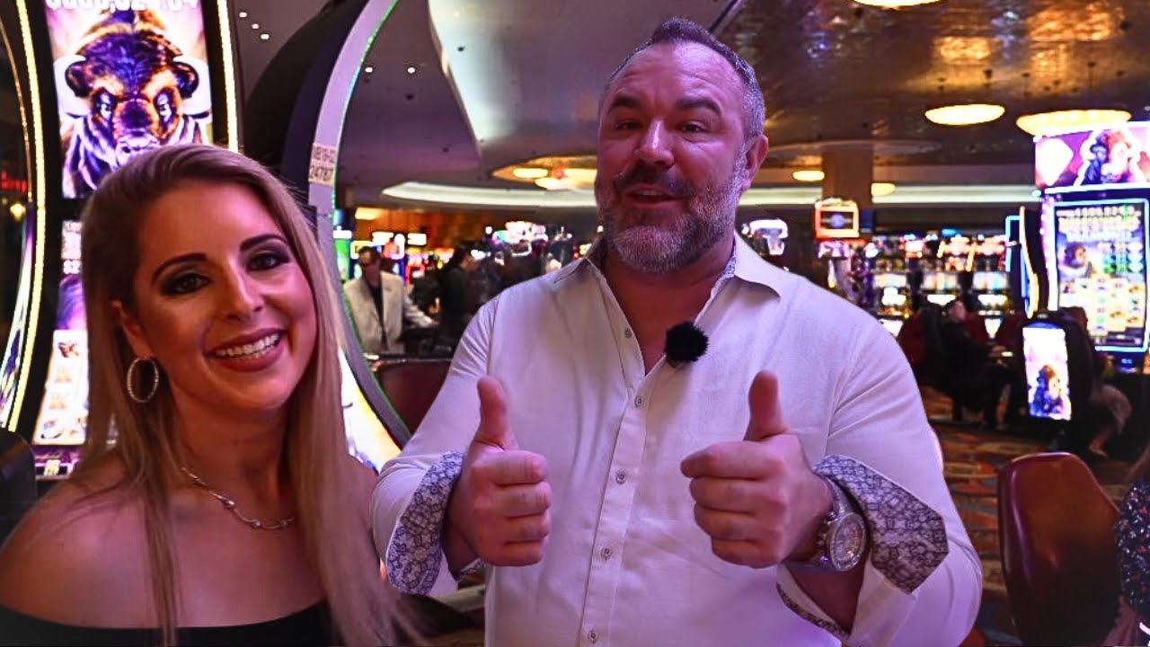 Lucky Lady Steph Gets The Ultimate Max Bet Experience!! (Your Luck Has ...