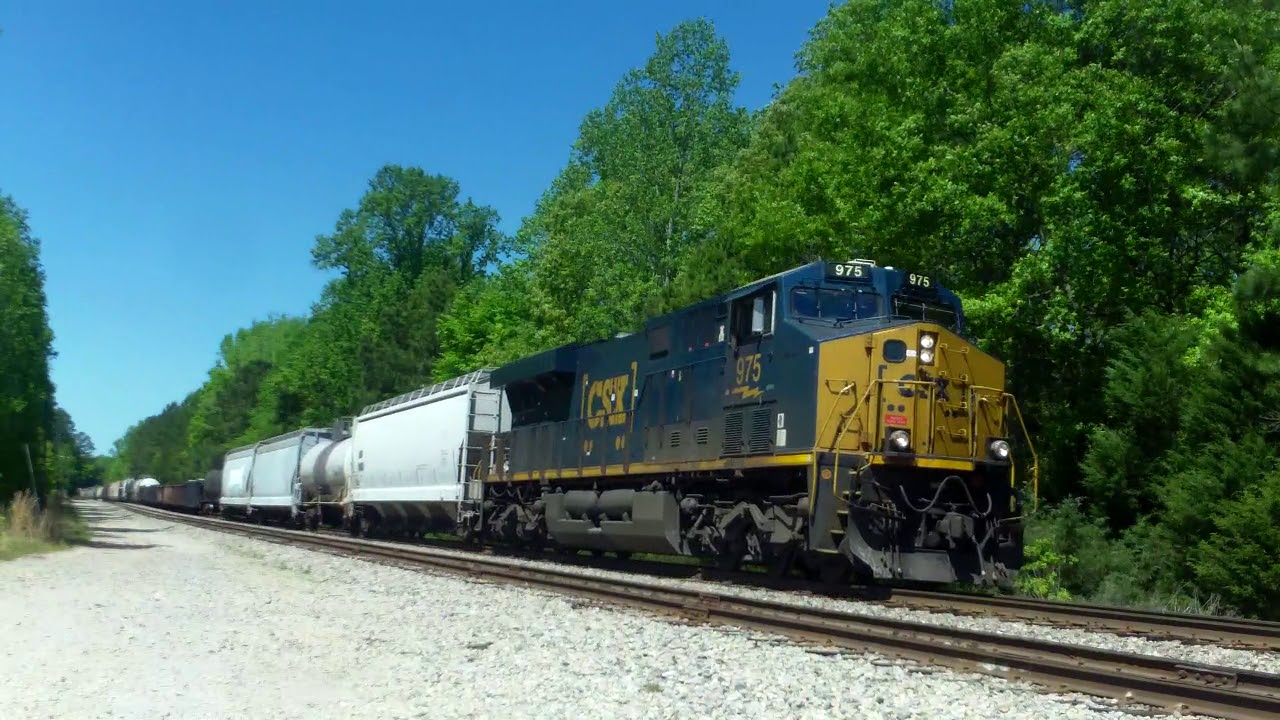 CSX Train Q583 With CSX Locomotive 975 At Catawba SC On The CSX Monroe ...