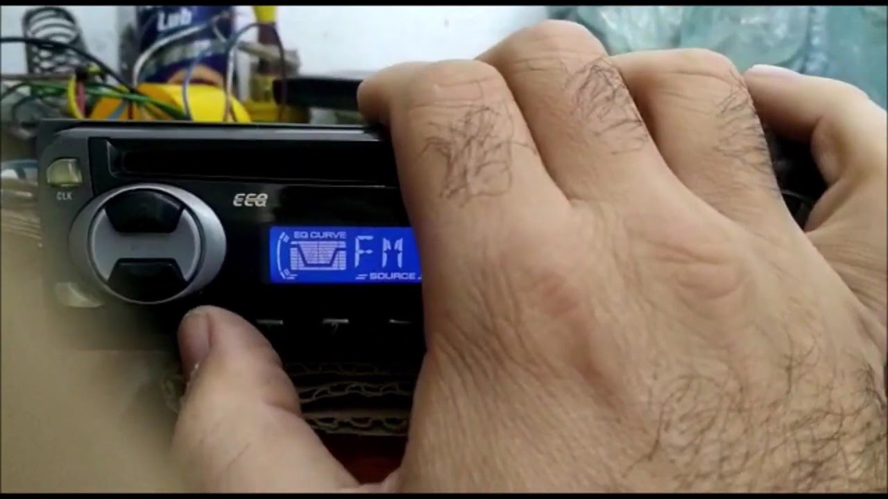 Teste Simples CD Pioneer DEH 1450 - YouTube