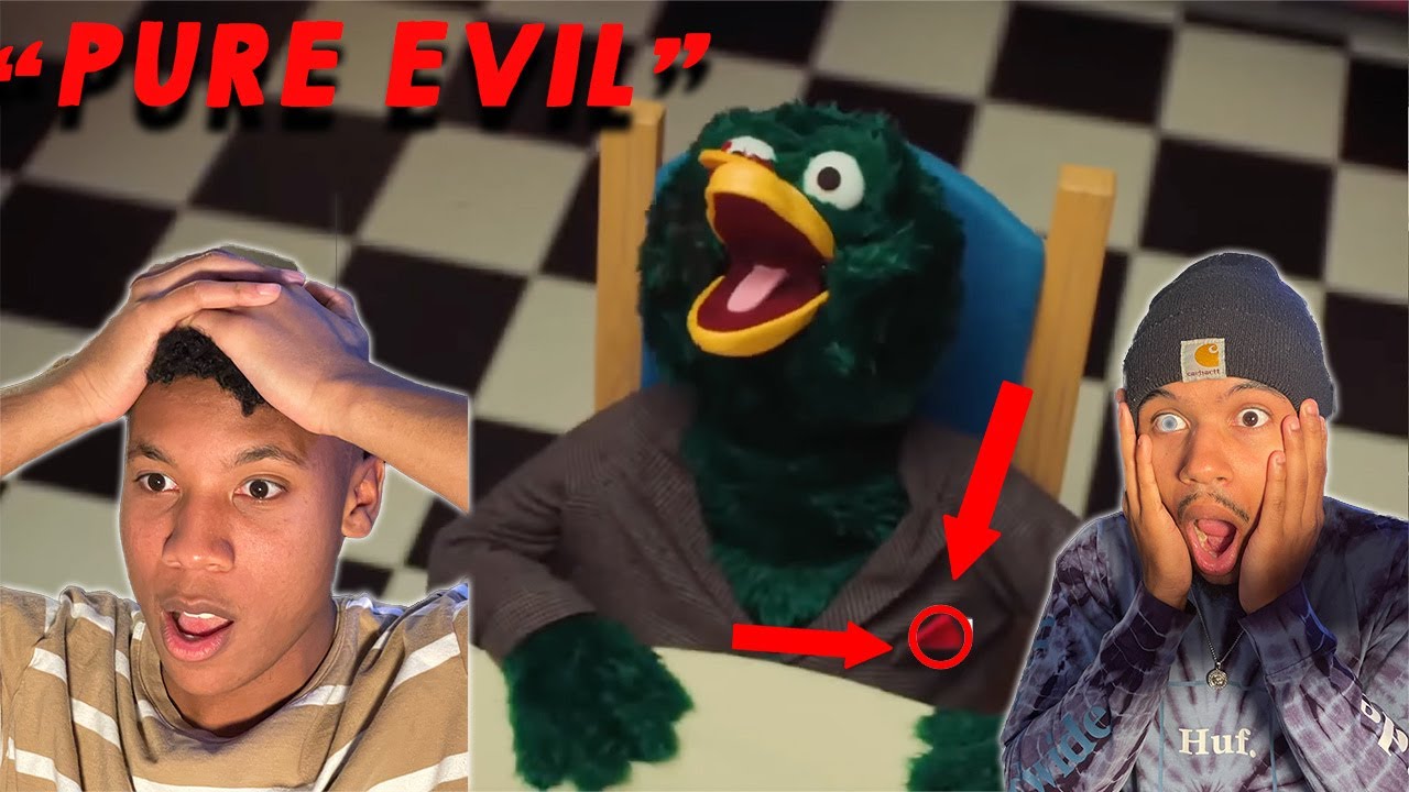 The Scariest Show of 2022?? Don't Hug Me I'm Scared Episode 2 Reaction ...