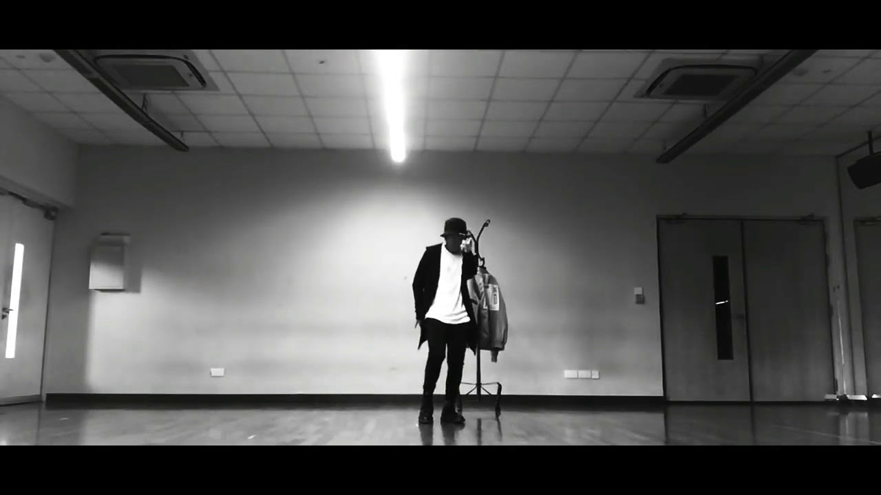 BTS V (방탄소년단) 轉 Tear 'Singularity' DANCE [MIRRORED] - YouTube