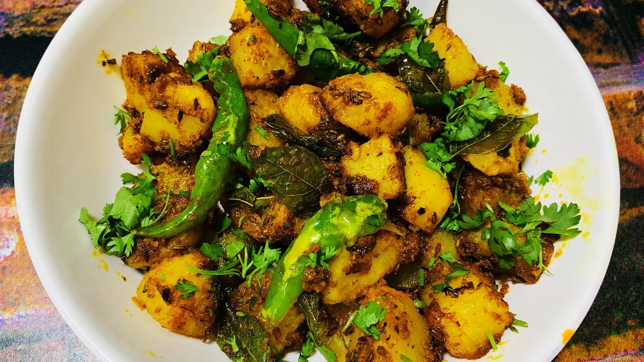 Jeera Aloo Fry Recipe (Potato Fry Curry) How to Make Masala Jeera Aloo ...