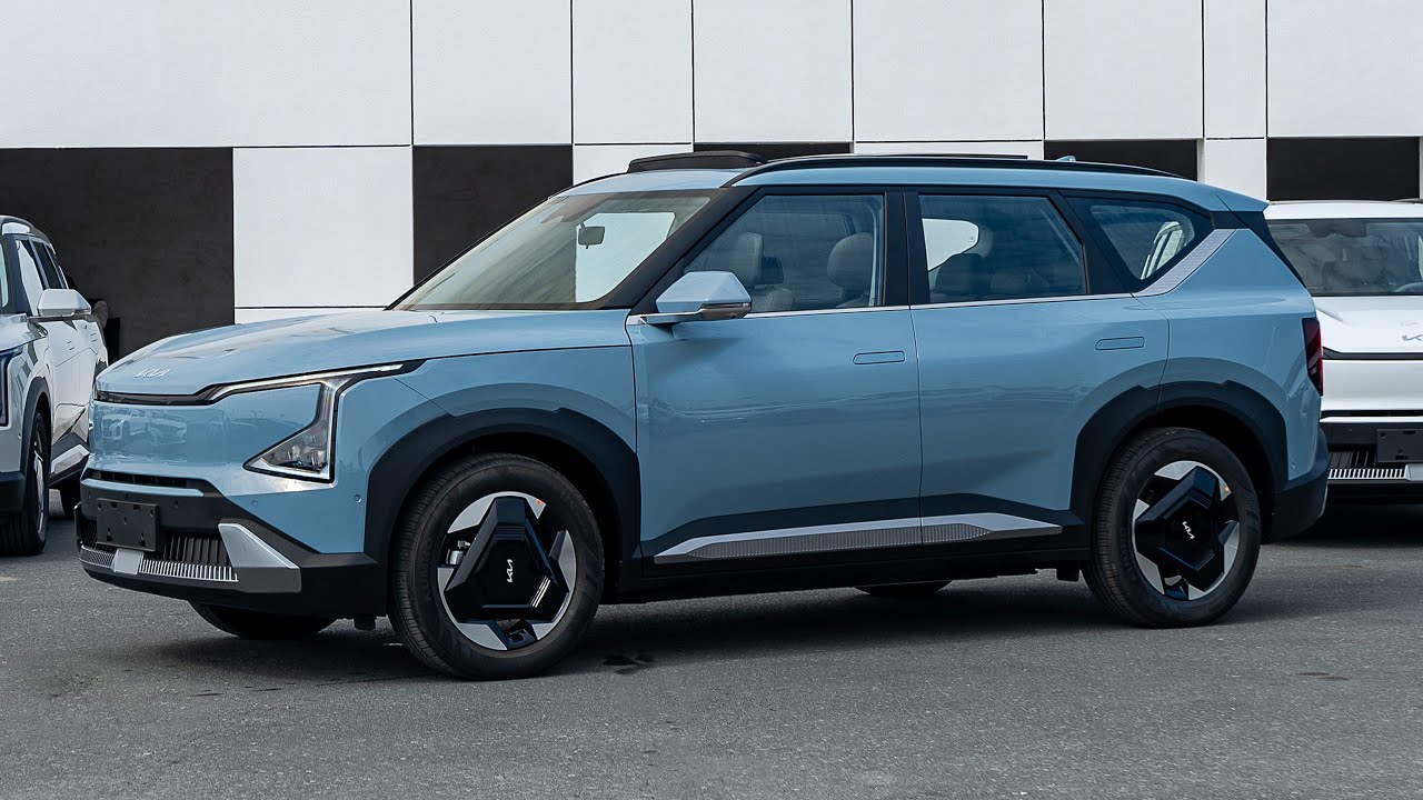 KIA EV5 530 Land 2023 Blue - YouTube