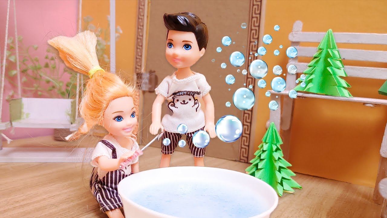 Splashy Fun - Steven and Chelsea's Playful Water Bubble Adventure ...