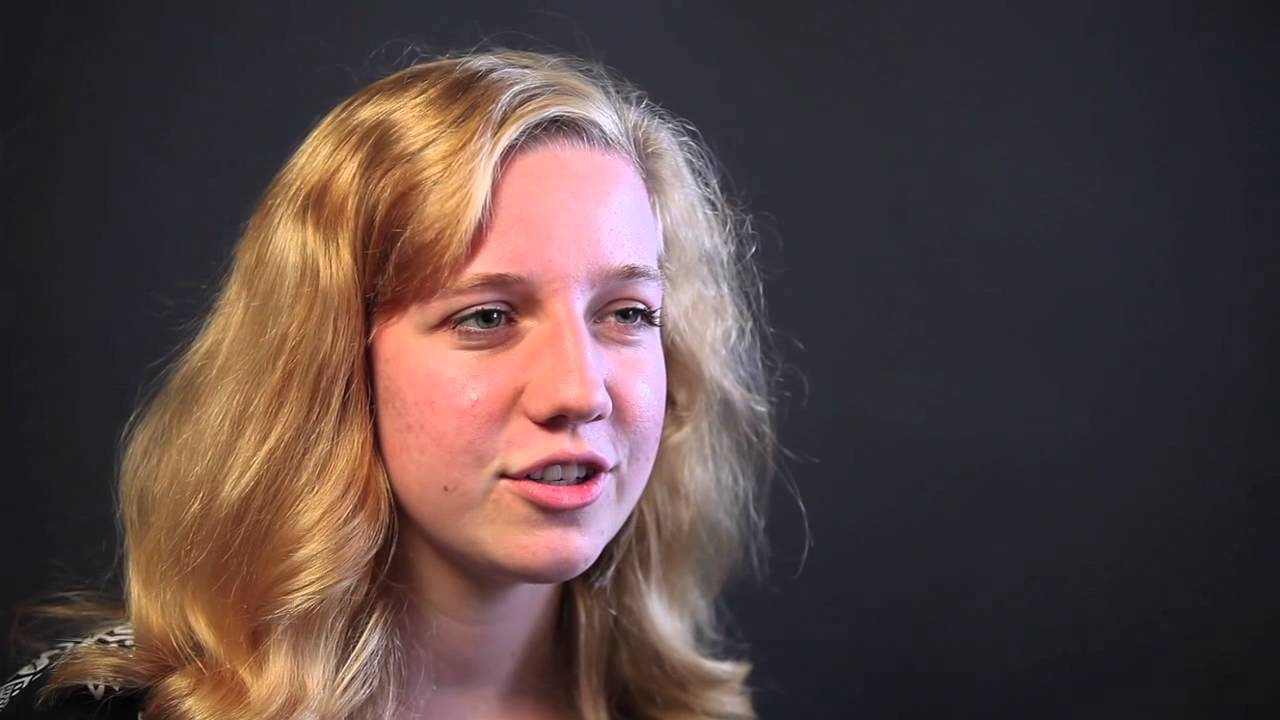 Meet Hannah Weiss '15 - YouTube
