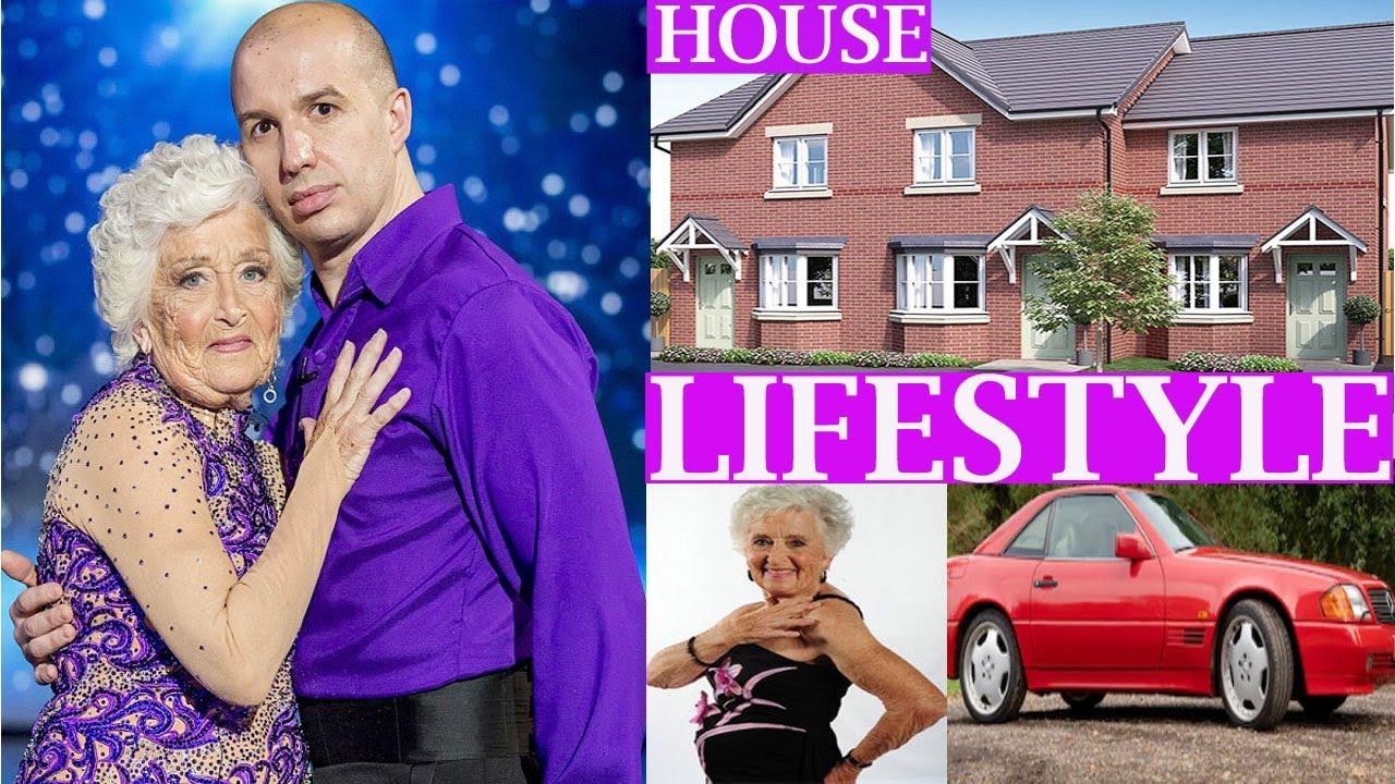 Paddy Jones (BGT The Champions 2019) Lifestyle, Boyfriend, Net Worth ...