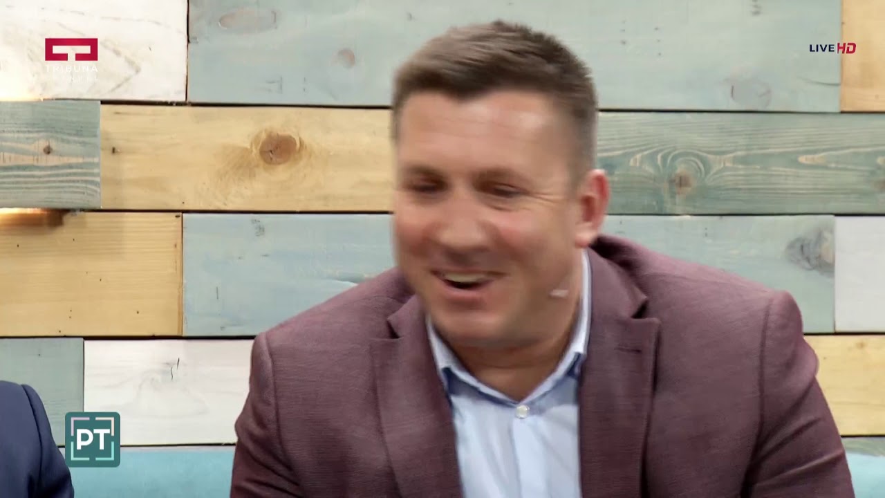 Pasditë në Tribunë Fatmir Matoshi Ministër i Mjedisit dhe Planifkimit ...