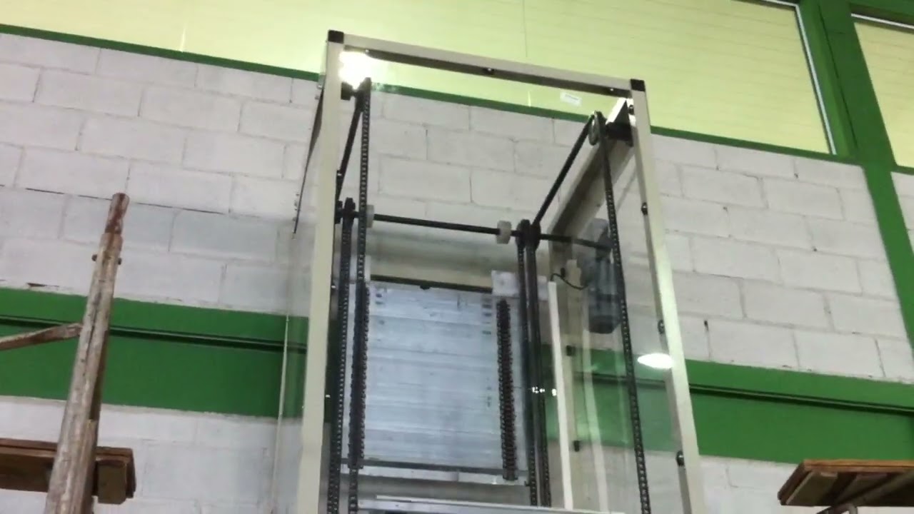 Elevador continuo para caixas, Esteira Transportadora - YouTube
