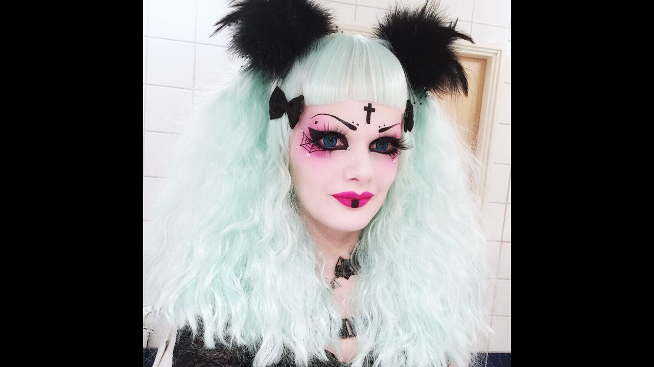 Victoria Lovelace - Goth Spider Web Makeup Tutorial - YouTube