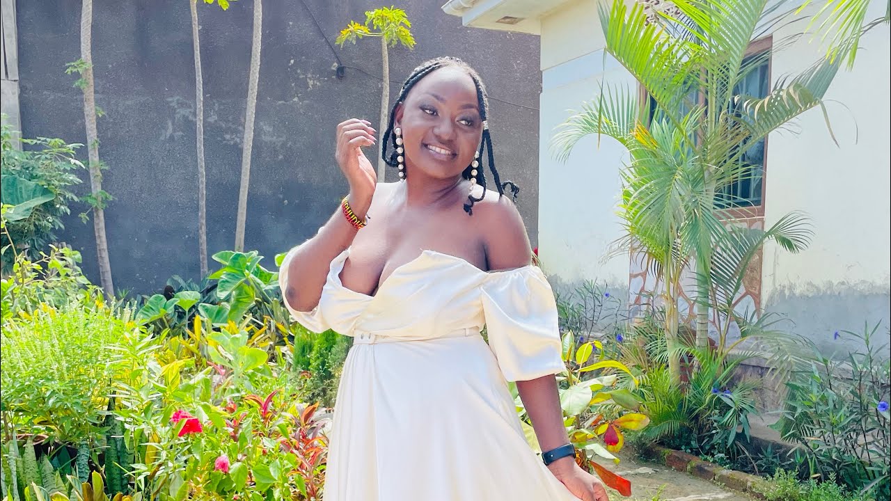 UGANDAN VLOG : my 23rd birthday party 🎉🎁🍾 ️ - YouTube