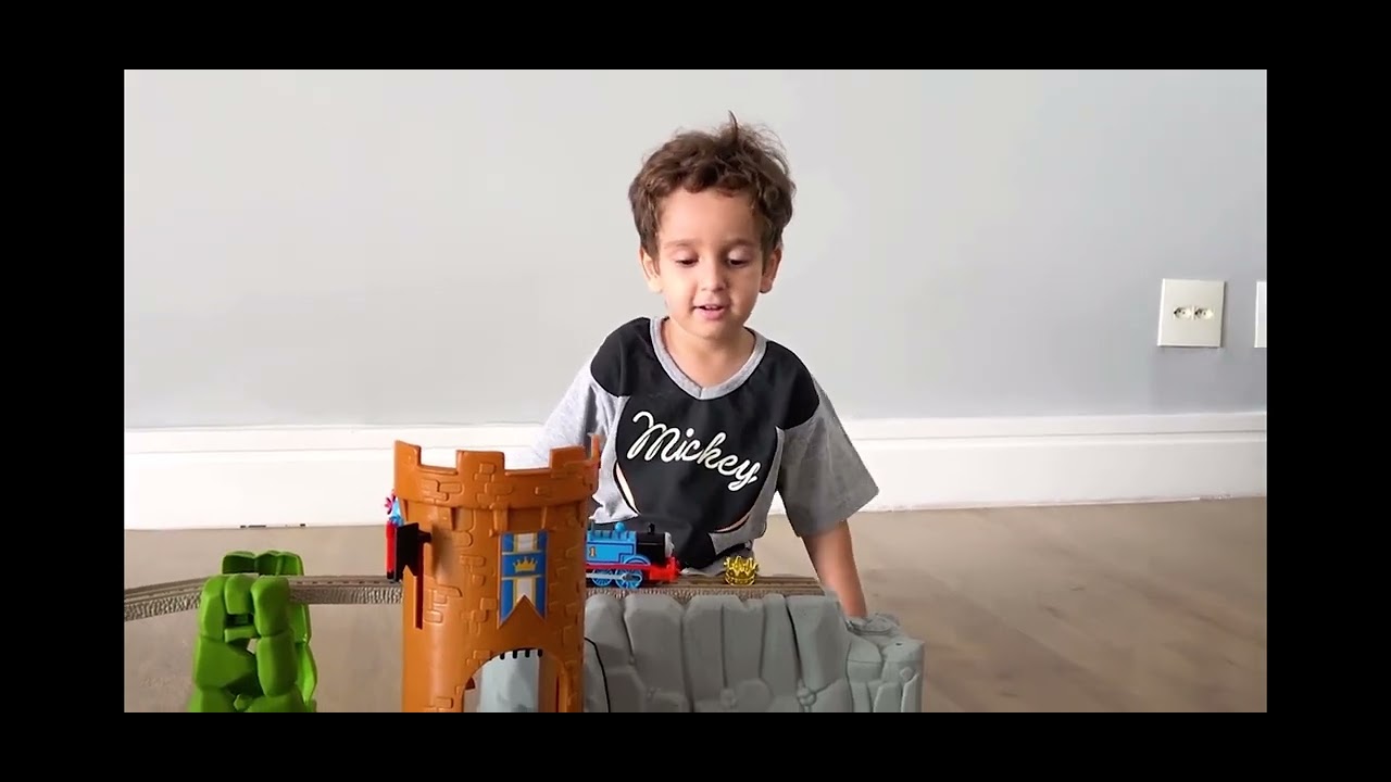 Paulinho e toquinho trem Thomas azul numaa’ 1 - YouTube