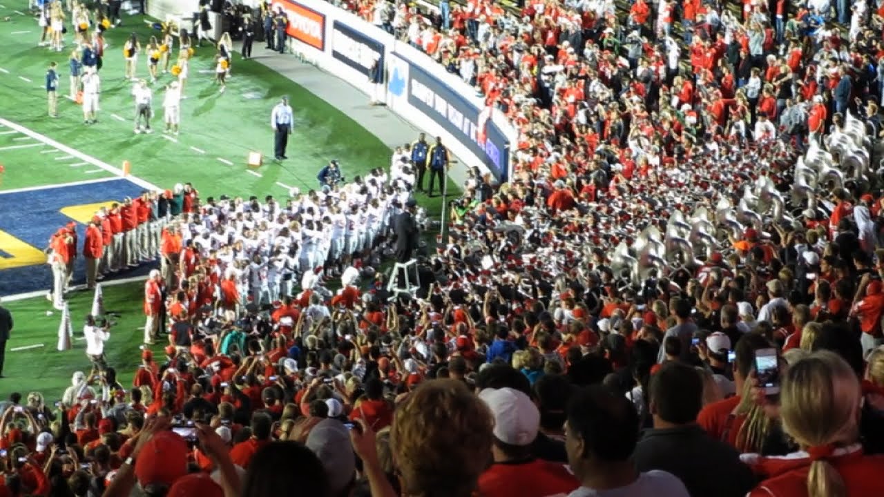 Postgame Handshake, Ohio State players celebrate with fans Cal vs. Ohio ...