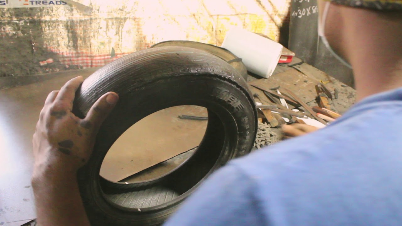Tyre Retreading Process 2 Wheeler tyre (Scooter tyre) 90/100/10 - YouTube