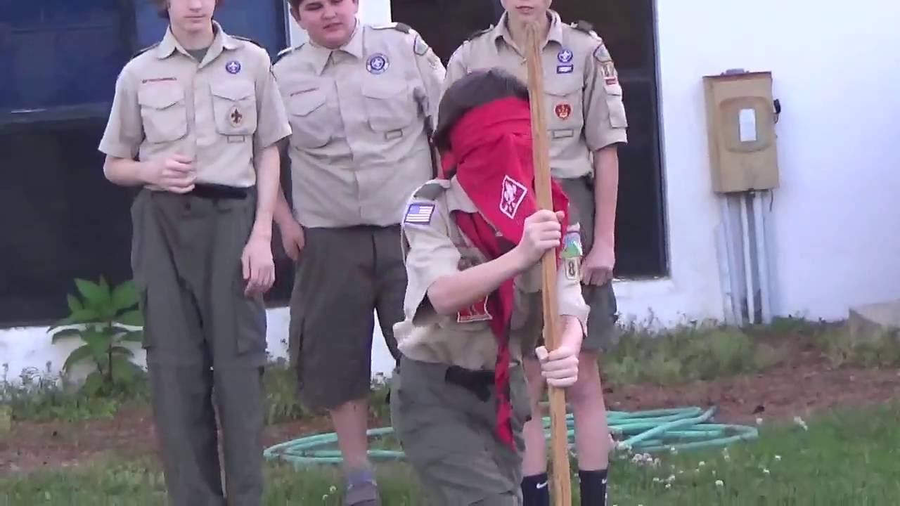 Troop Meeting Game: Hit the Can - YouTube