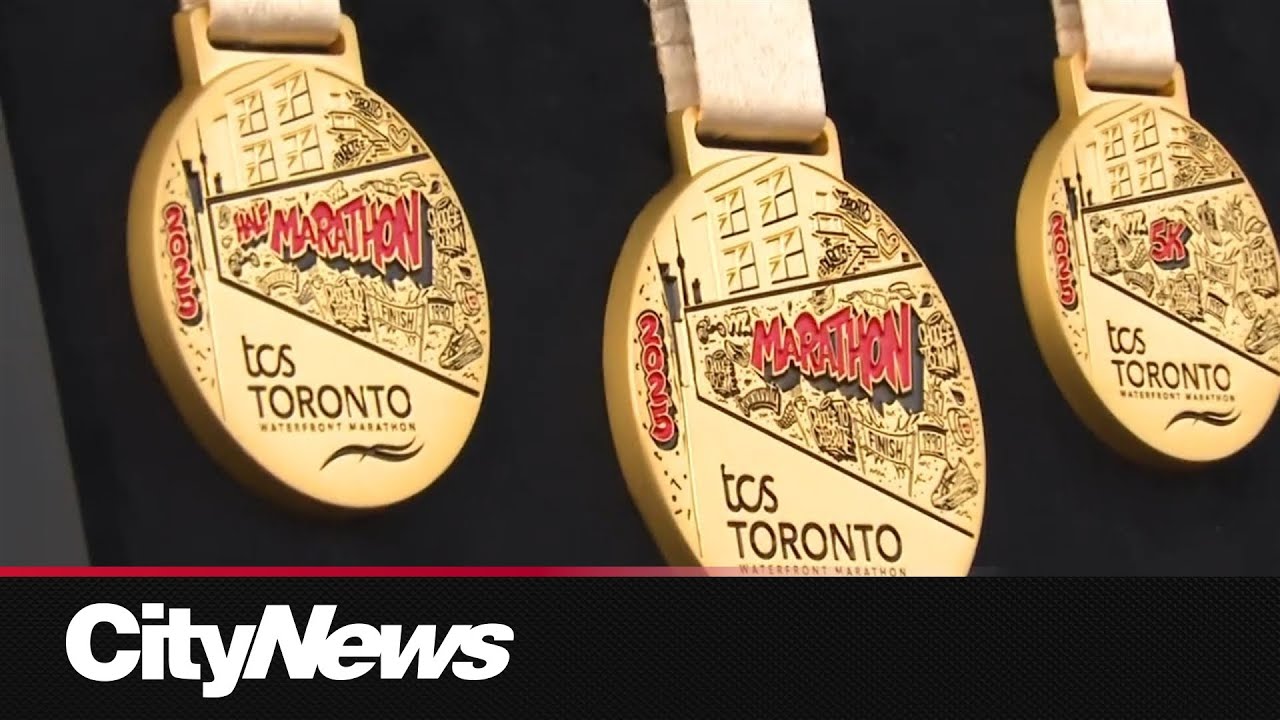 2025 Toronto Waterfront Marathon medal unveiled - YouTube