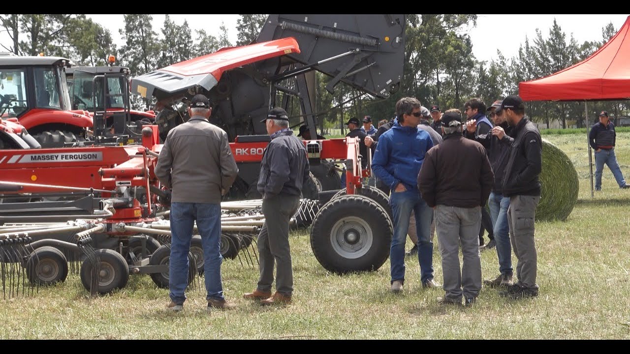 Fierros al rojo vivo en el MASSEY FERGUSON EXPERIENCE TOUR 2022 - YouTube