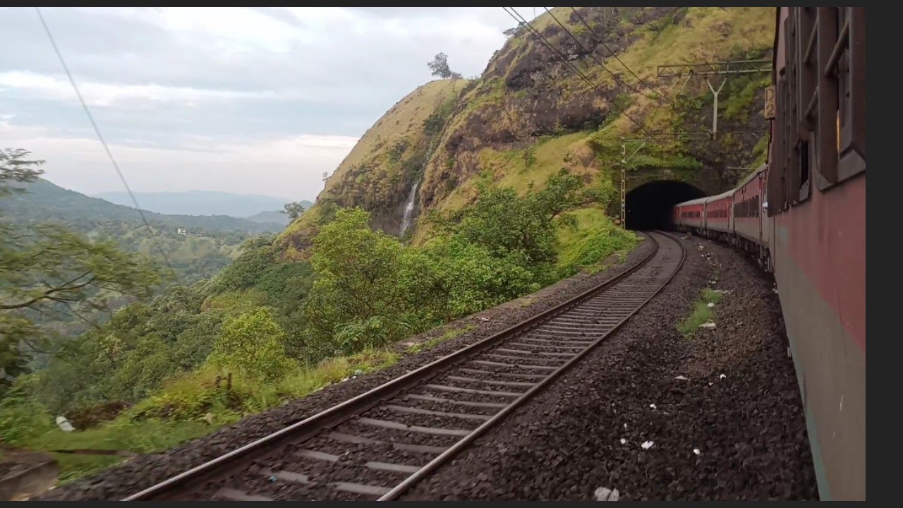 full lonavala and khandala view on train...all bogdha.😎😎😎 - YouTube