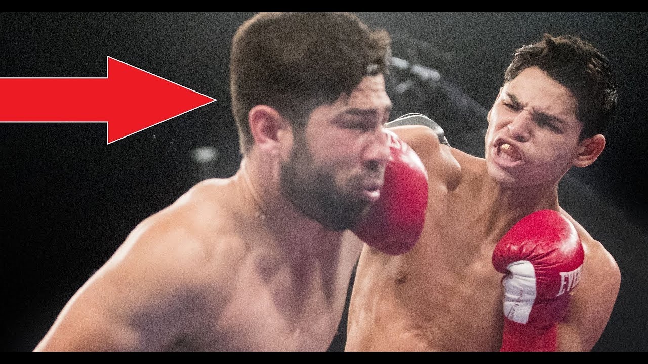 World Fastest Young Boxer (Heart Of A Champion) ⚡ - YouTube