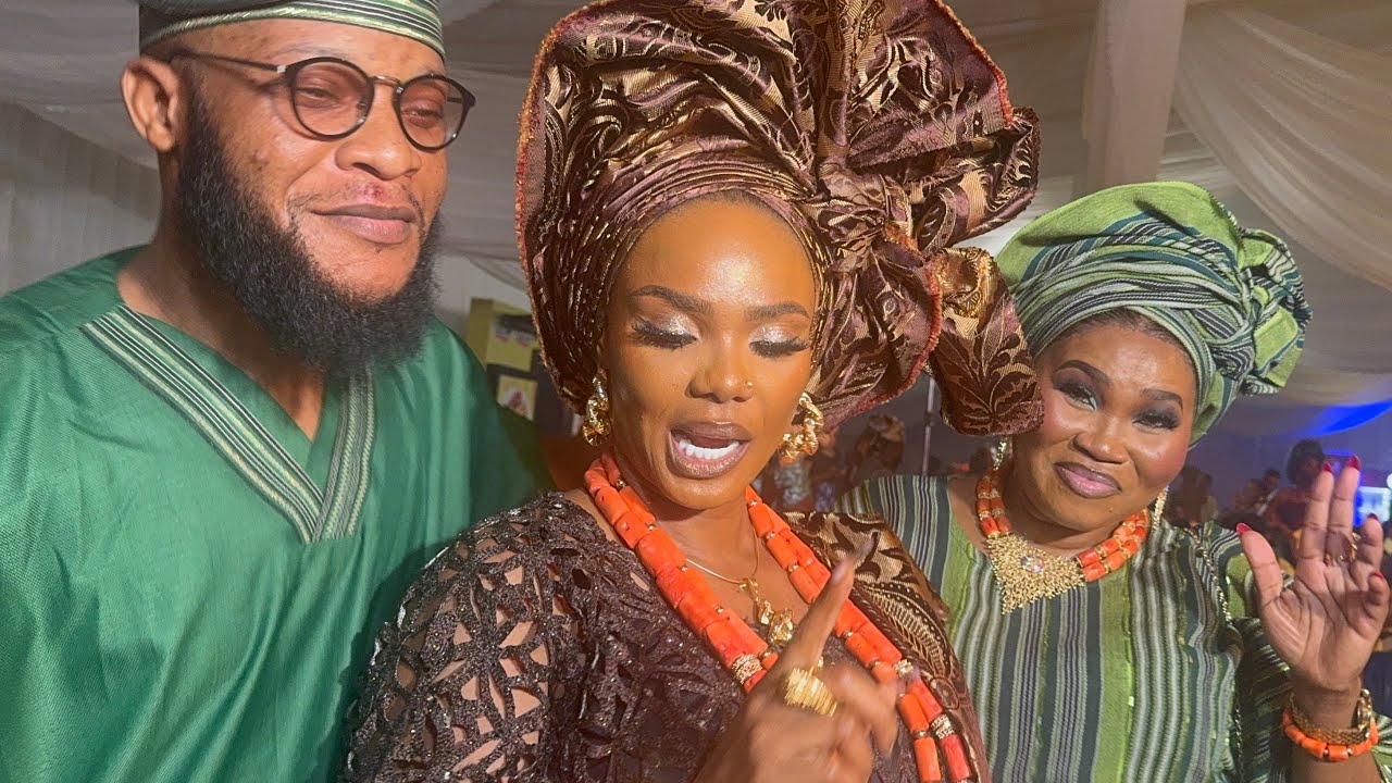 YEWANDE ADEKOYA AND IYABO OJO DANCE TOGETHER AT AMVCA 2024 CULTURAL ...