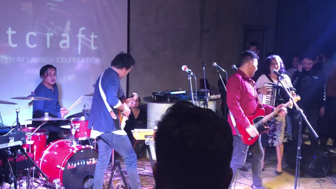 Lightcraft - Meteorite (Looking Back) [featuring Nanin Wardhani] (Live ...
