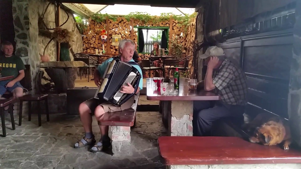 Lojze - Laze selo lazu ljudi - YouTube