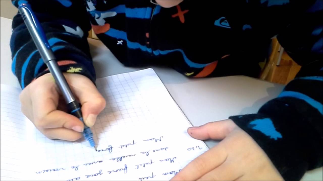 Histoire d'une rééducation de l'écriture : Adam - YouTube